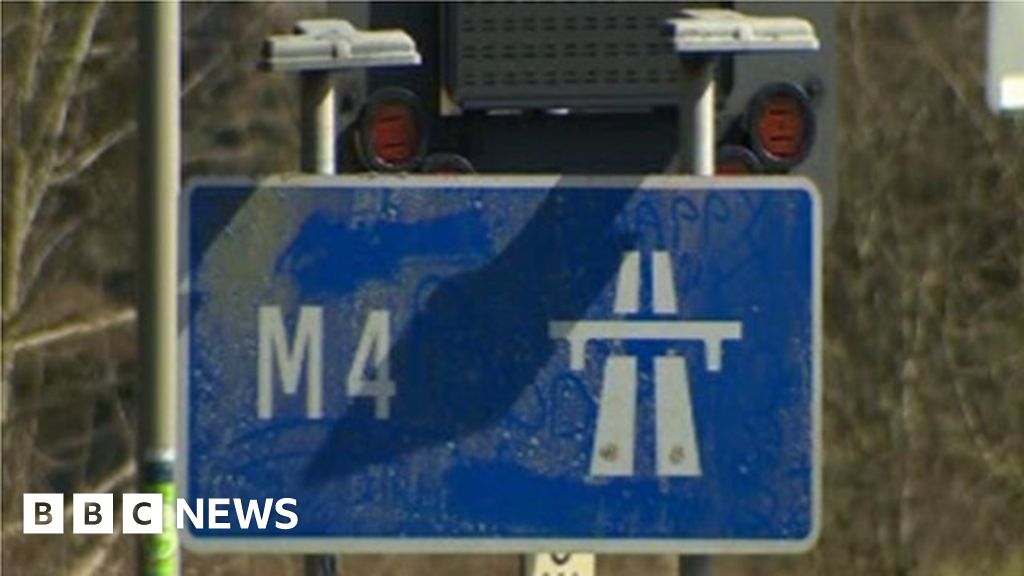 Multi-vehicle crash on M4 near Newport causes tailbacks - BBC News