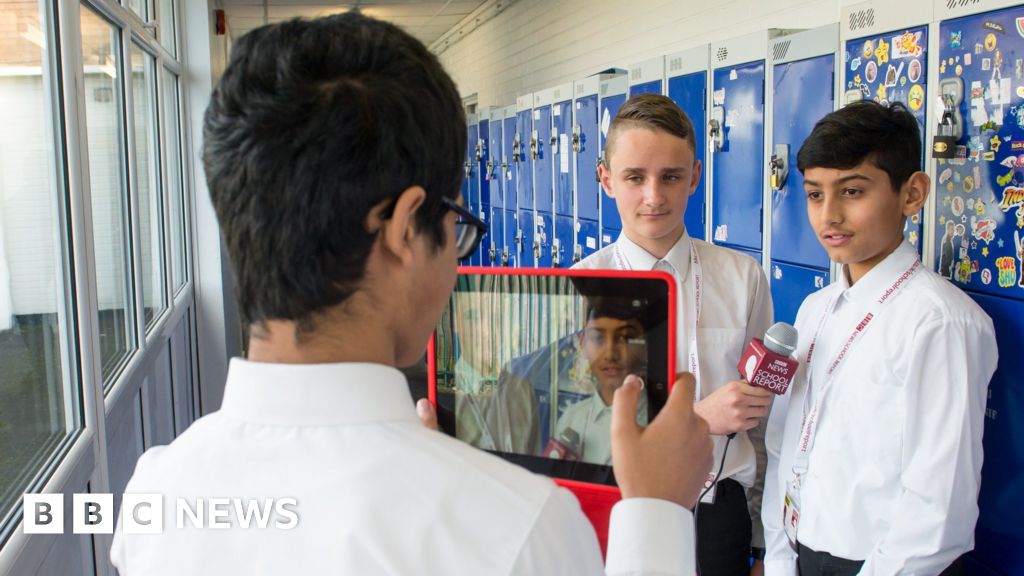 The Pitch – tell us your story ideas - BBC News