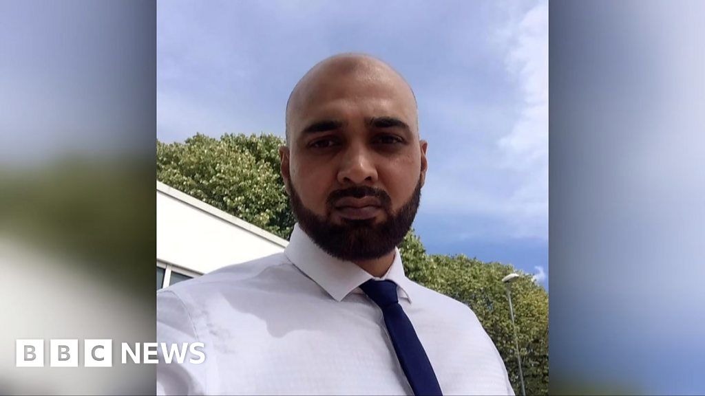 Barry cricket death: 'My friend was literally just dying there' - BBC News