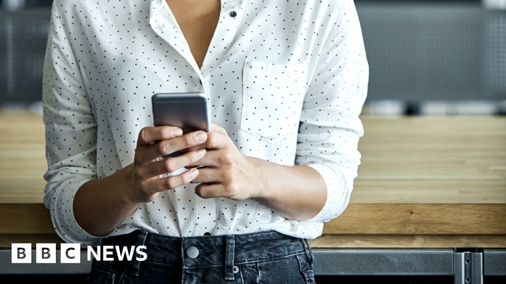 US school app accounts hacked to send explicit image