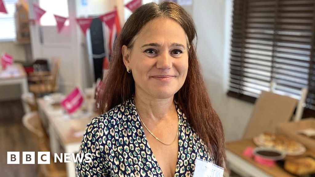 Swindon charity working with modern slavery victims - BBC News