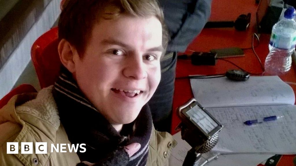 'Hearing John Motson on FIFA 99 is the reason I'm a commentator'