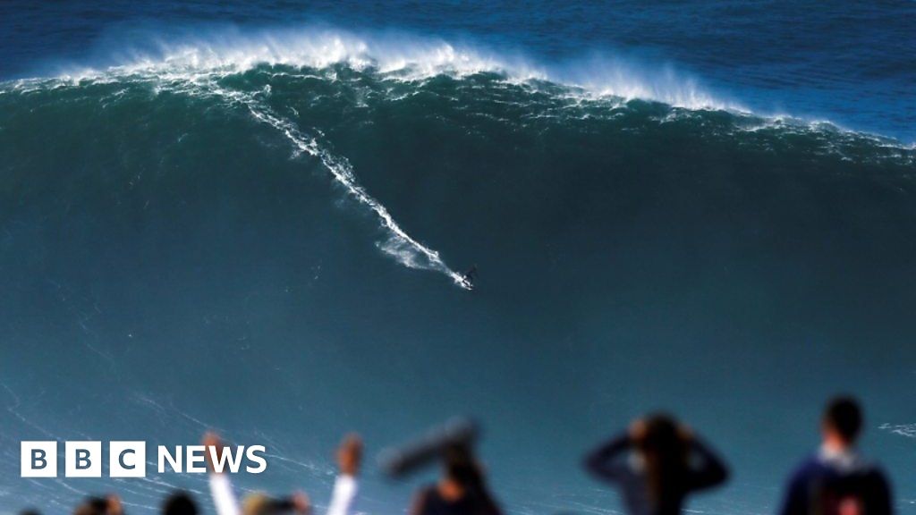 ICYMI: Big wave surfing to socially-distanced theatre - BBC News