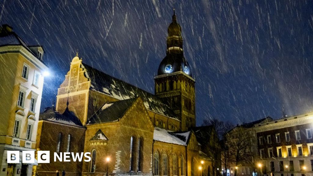 Latvia media guide - BBC News