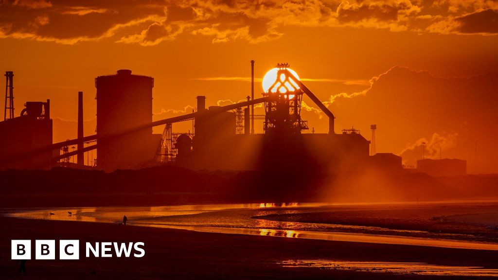Redcar steel worker says demolition will be 'emotional' - BBC News