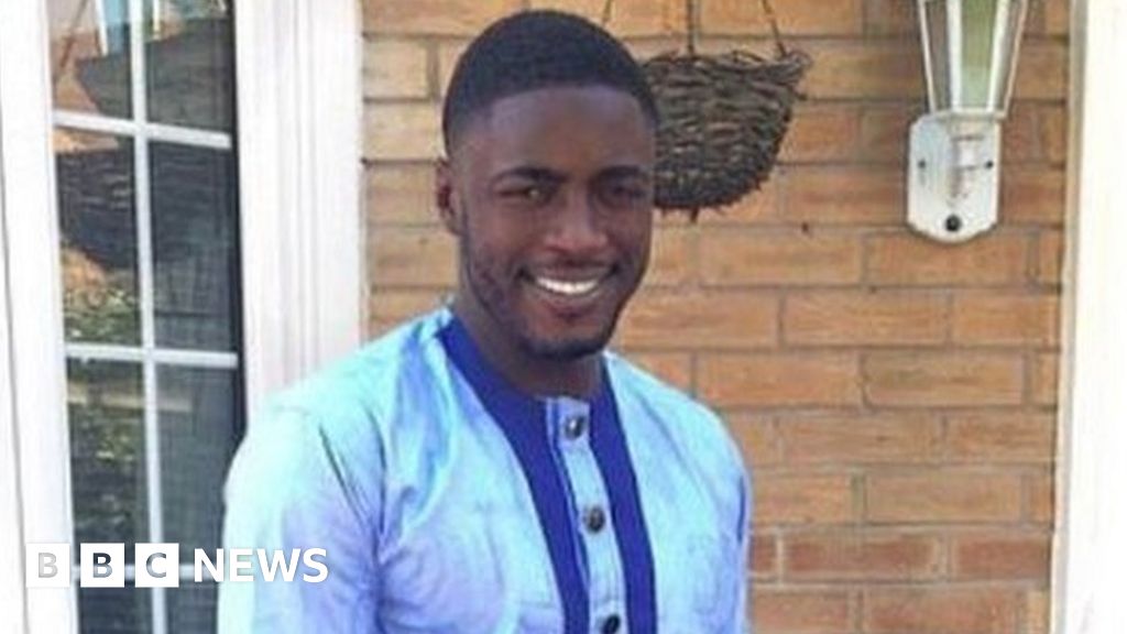 Hackney murder victim Abraham Badru was bravery award winner - BBC News
