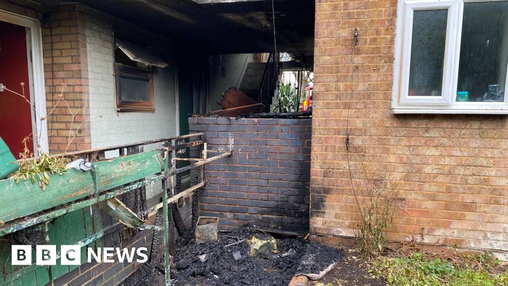 Child among seven rescued from fire at Basildon flats - BBC News