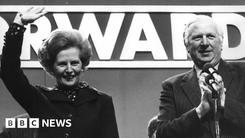 Former Conservative minister Lord Prior dies - BBC News