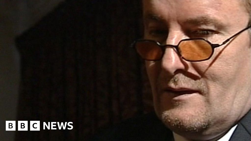 Dave 'Devilfish' Ulliott inducted in Poker Hall of Fame - BBC News