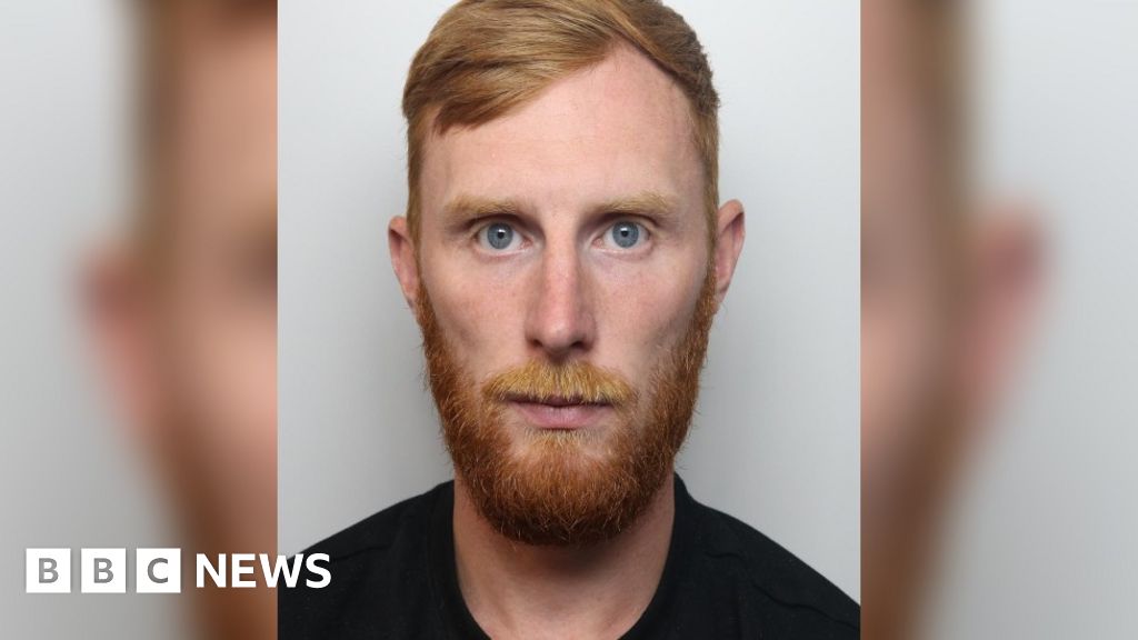Non-fatal strangulation: Spalding man jailed for 34 months - BBC News
