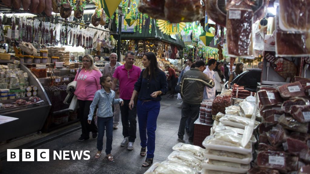 Brazil inflation rate hits 12-year high - BBC News