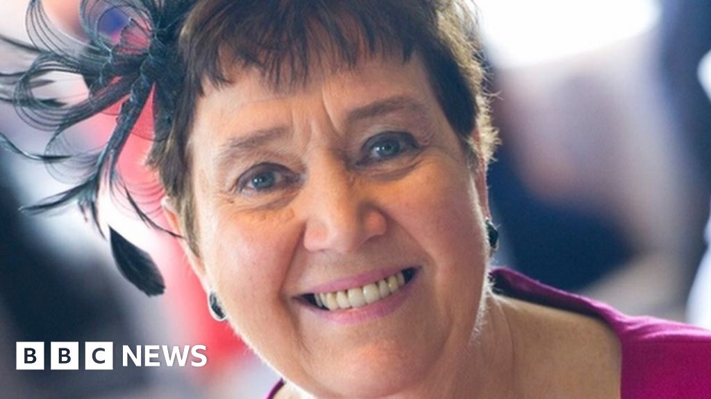 Family's damages award over mother's 'second-hand asbestos' death - BBC ...