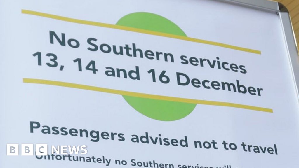 Southern rail strike: What's it about? - BBC News