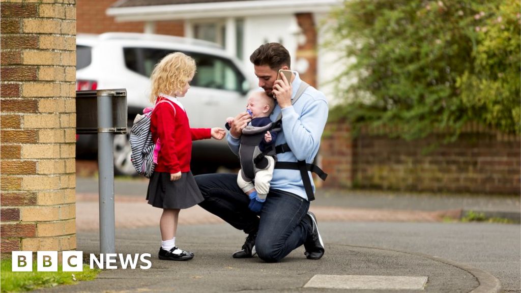 Inverclyde Council praised for young people's care services - BBC News