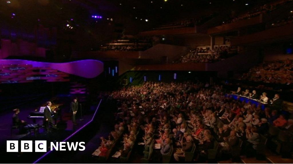 BBC Cardiff Singer of the World paused for 'medical emergency'