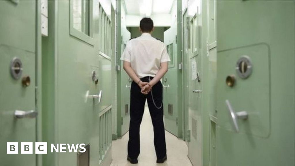 100 prisoners to be released by Monday