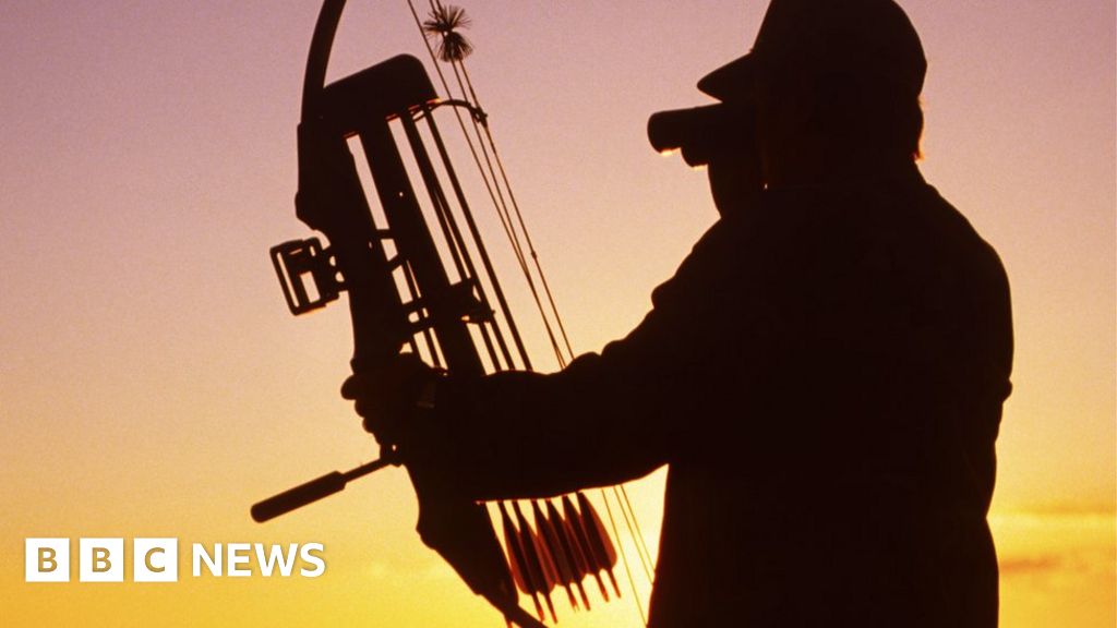 The big business of trophy hunting in Iran - BBC News