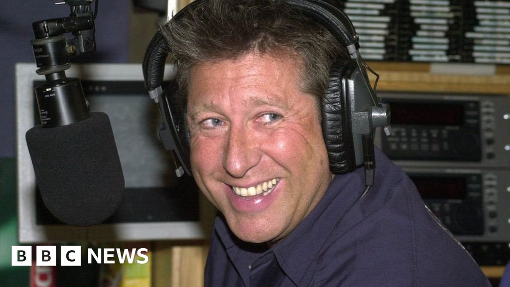 DJ Neil Fox faces new historical sex offence charges - BBC News