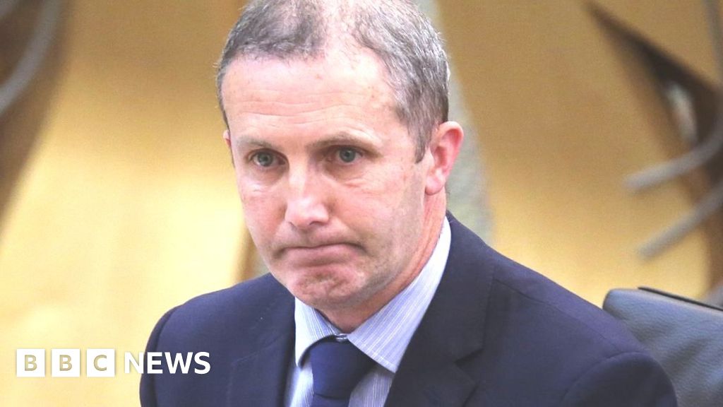 Minister Michael Matheson racks up £11k roaming fee on parliament iPad ...
