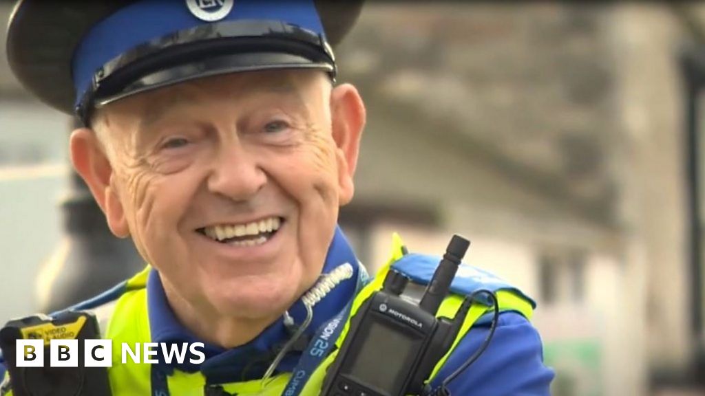 Barrow PCSO's final day on the beat - BBC News