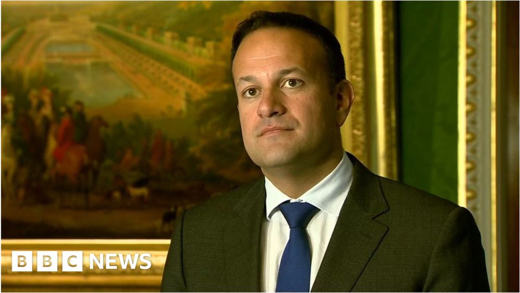 Leo Varadkar Queen portraits: 'We have portraits of British monarchs ...