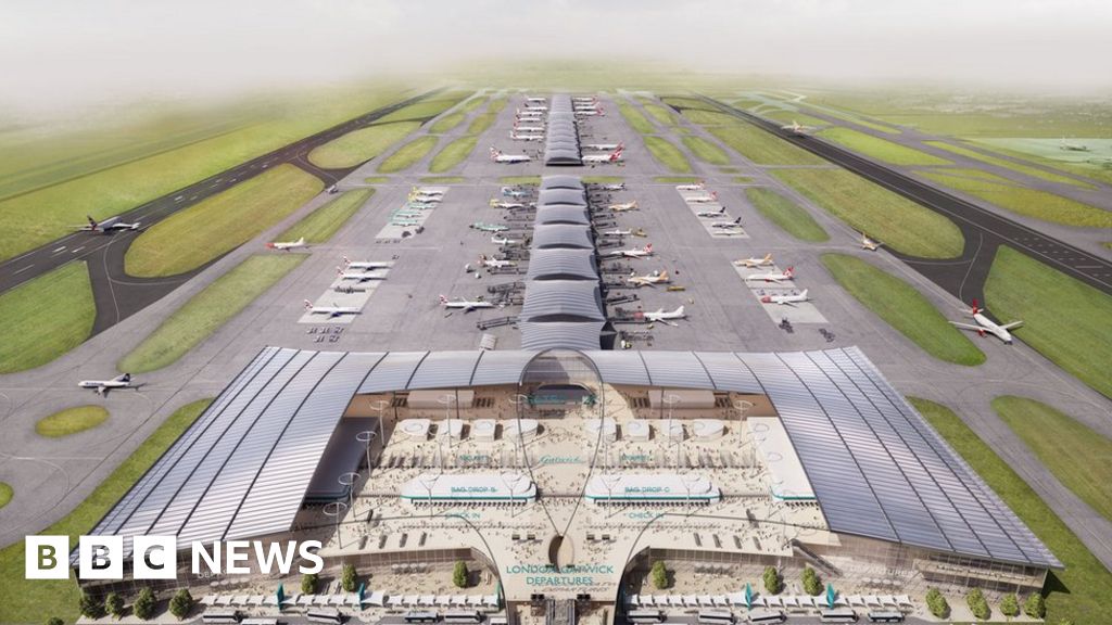 Gatwick criticised by Airports Commission - BBC News