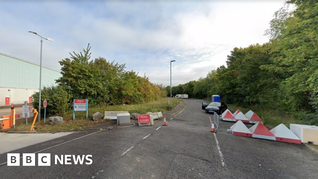 Sedgemoor District Council to vote on business park travellers' site ...