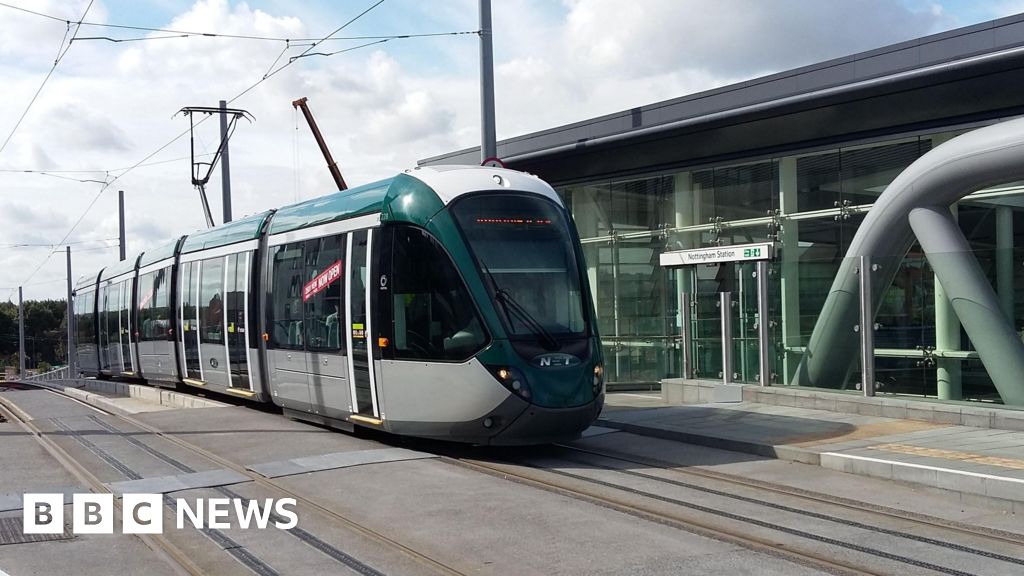 Plans for more early and late trams in Nottingham - BBC News