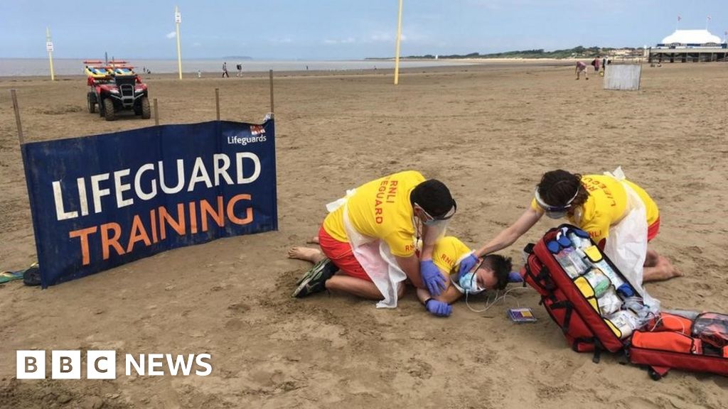 Lifeguards expecting 'exceptionally busy' summer - BBC News