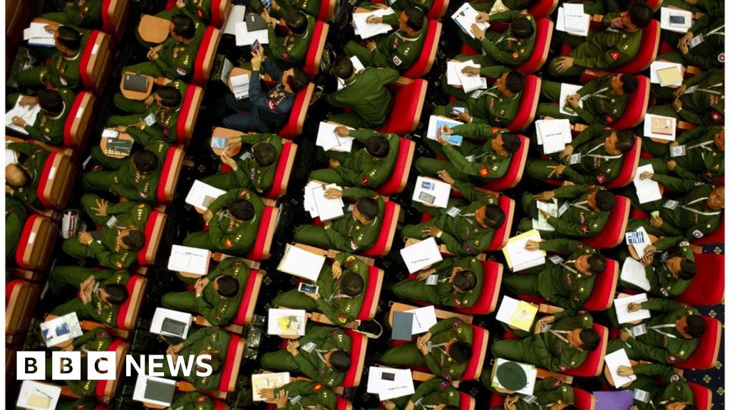 Myanmar peace talks with armed ethnic groups begin - BBC News