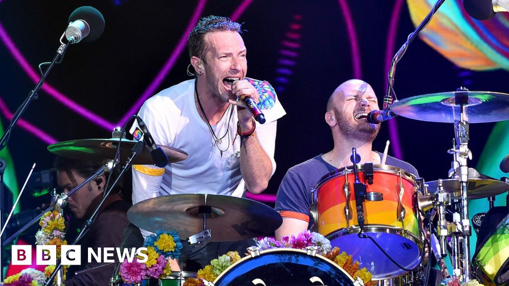 Hear Coldplay's one-off Houston song - BBC News