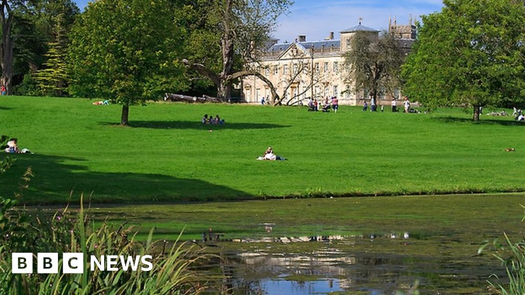 Lydiard Park takeover talks break down - BBC News