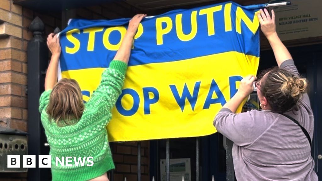 Neath Port Talbot village helping sustain Ukraine in winter - BBC News