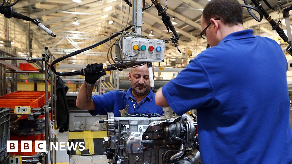 Ford sees a future in UK after Brexit, says CEO Mark Fields - BBC News