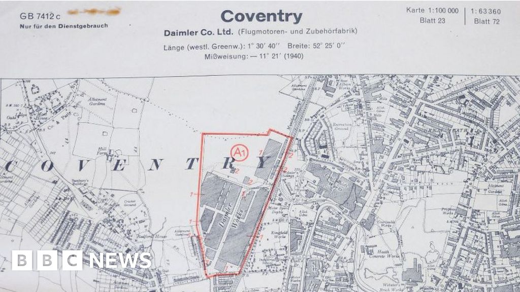 Coventry Blitz collections auctioned - BBC News