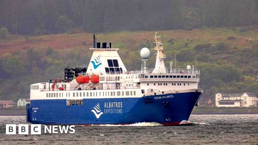 Cruise ship impounded in Greenock over safety breaches