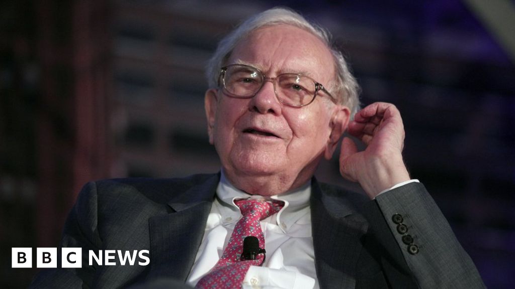 Warren Buffett's annual insights to be delivered online - BBC News