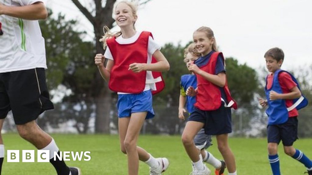 Scots 'more physically active' than people in rest of the UK - BBC News
