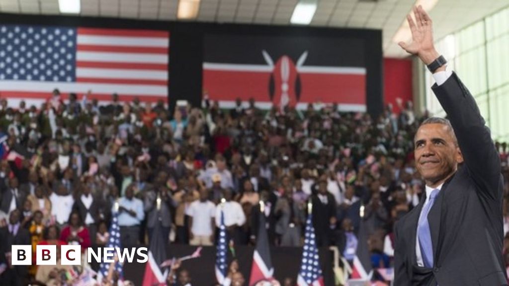 Obama in Kenya: Standing ovation for President's speech - BBC News