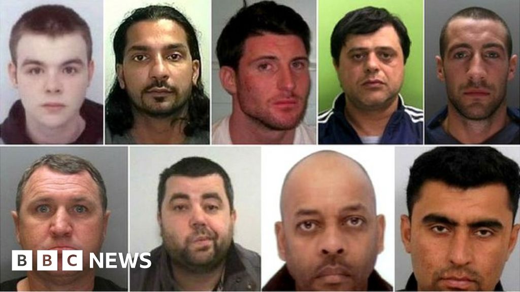 Appeal as 'most wanted' suspects believed to be in Netherlands - BBC News