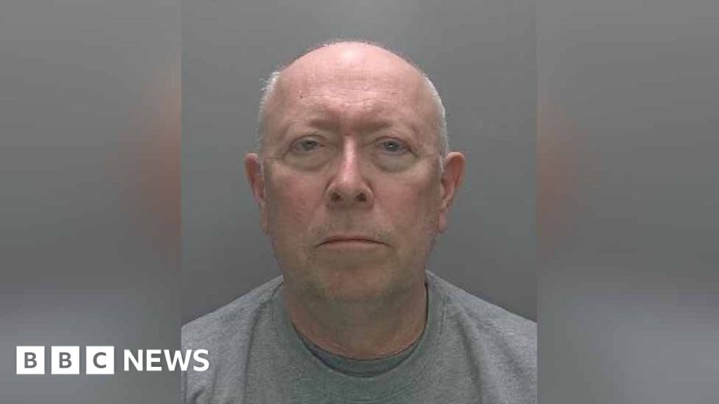 Cambridgeshire shootings: Longer sentence for man who shot two dead ...
