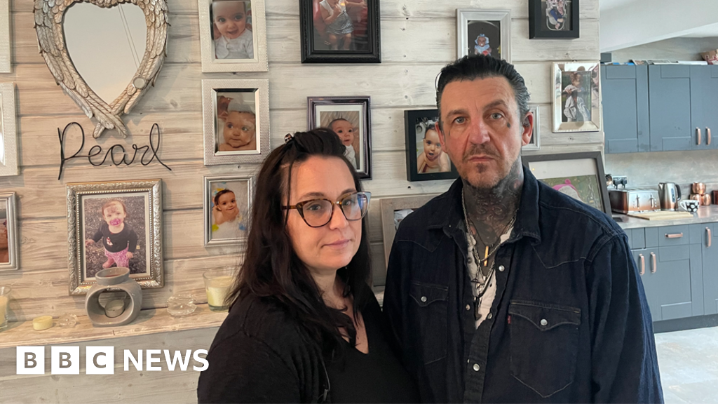 Pearl Black: Parents of girl killed by runaway car 'utterly let down ...