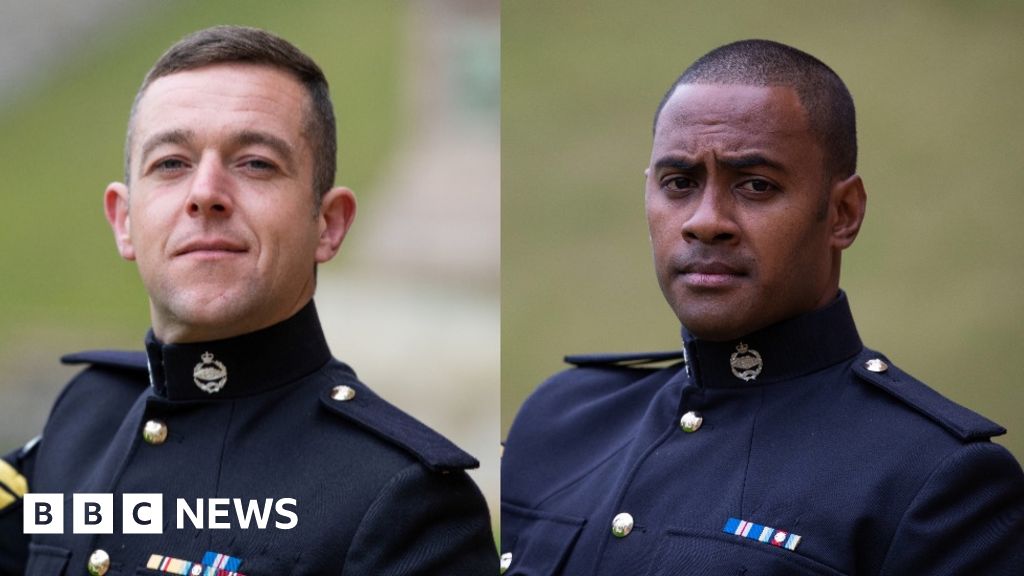 Army tank explosion: Queen's Gallantry Award for soldiers - BBC News