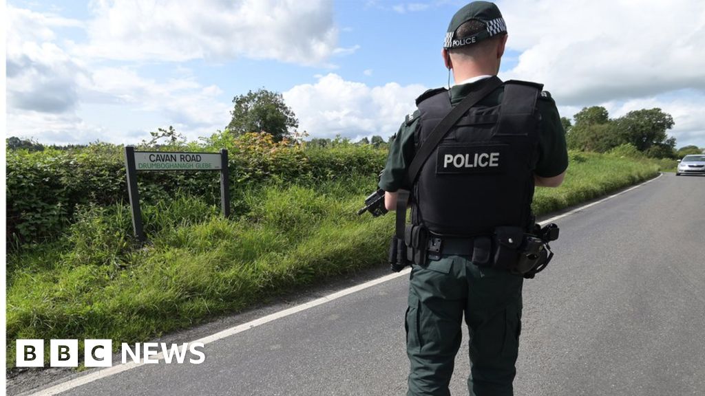 Fermanagh bomb attack 'carried out by Continuity IRA' - BBC News