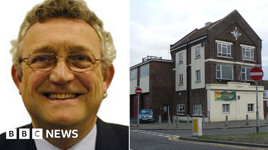 Conservative Bill Sharp denies UKIP assault in Hadleigh - BBC News