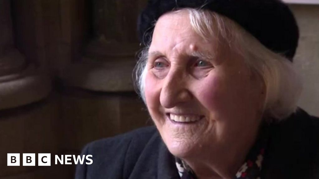Olive Cooke 'overwhelmed' by charity requests, report says - BBC News