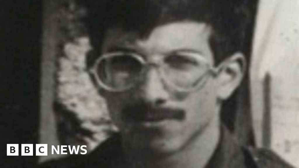 Israel releases two Syrian prisoners in 'goodwill gesture'
