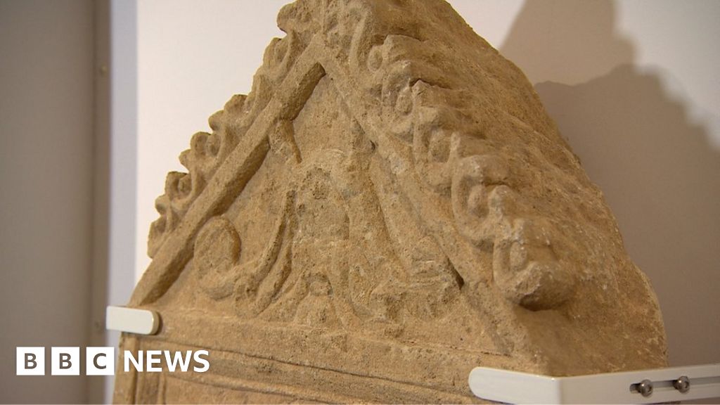 Rare Roman tombstone to go on show at museum - BBC News