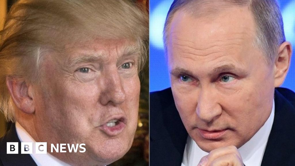 Russia-US row: Trump praises Putin amid hacking expulsions - BBC News