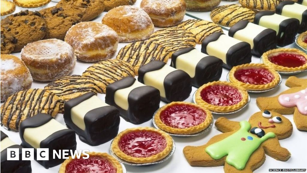 Australians eating too much junk food, report finds - BBC News